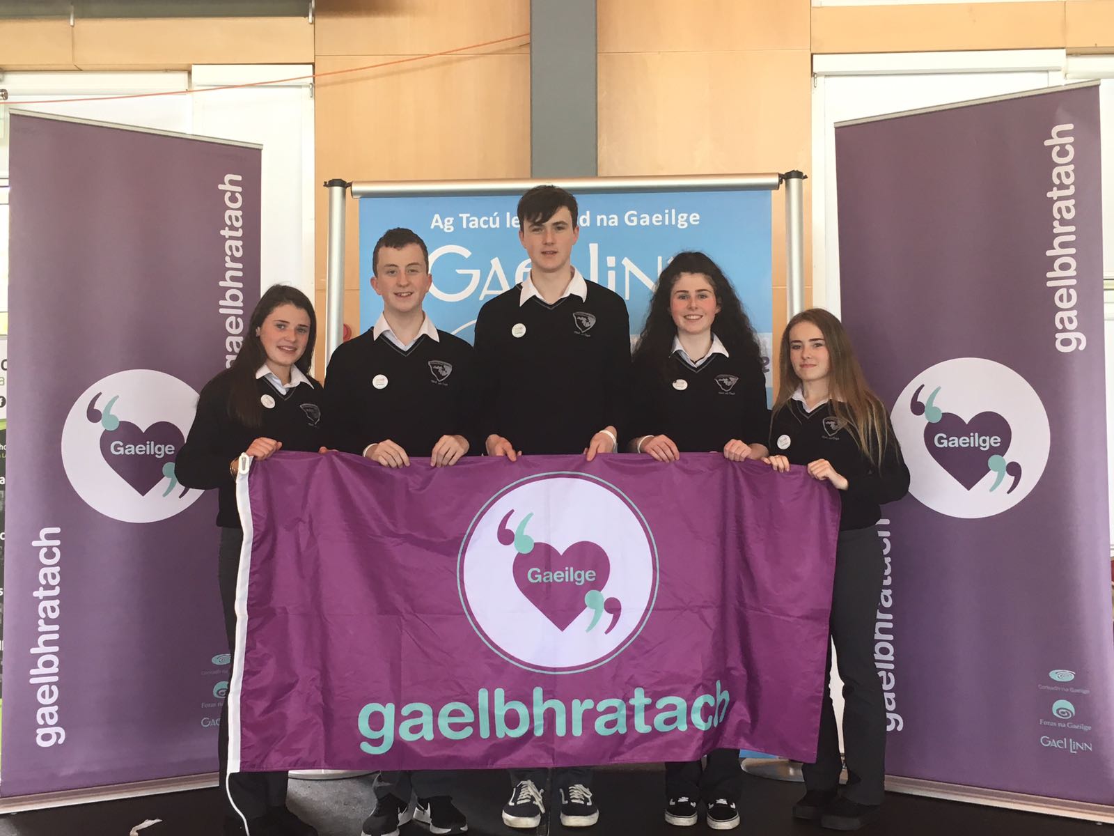 Gaelbhratach – Coláiste Pobail Acla